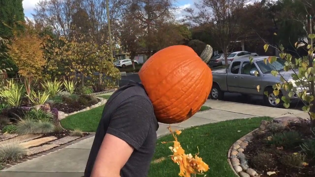 Pumpkin Head Q-bong Beer Bong EPIC Fail (Vomit) - YouTube