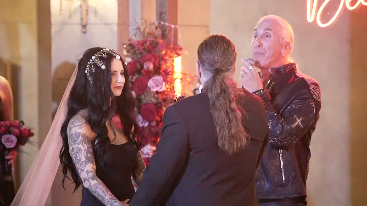 Dee Snider (Twisted Sister) officiates Mr. Rust (Rusty Eye) and Teresa ...