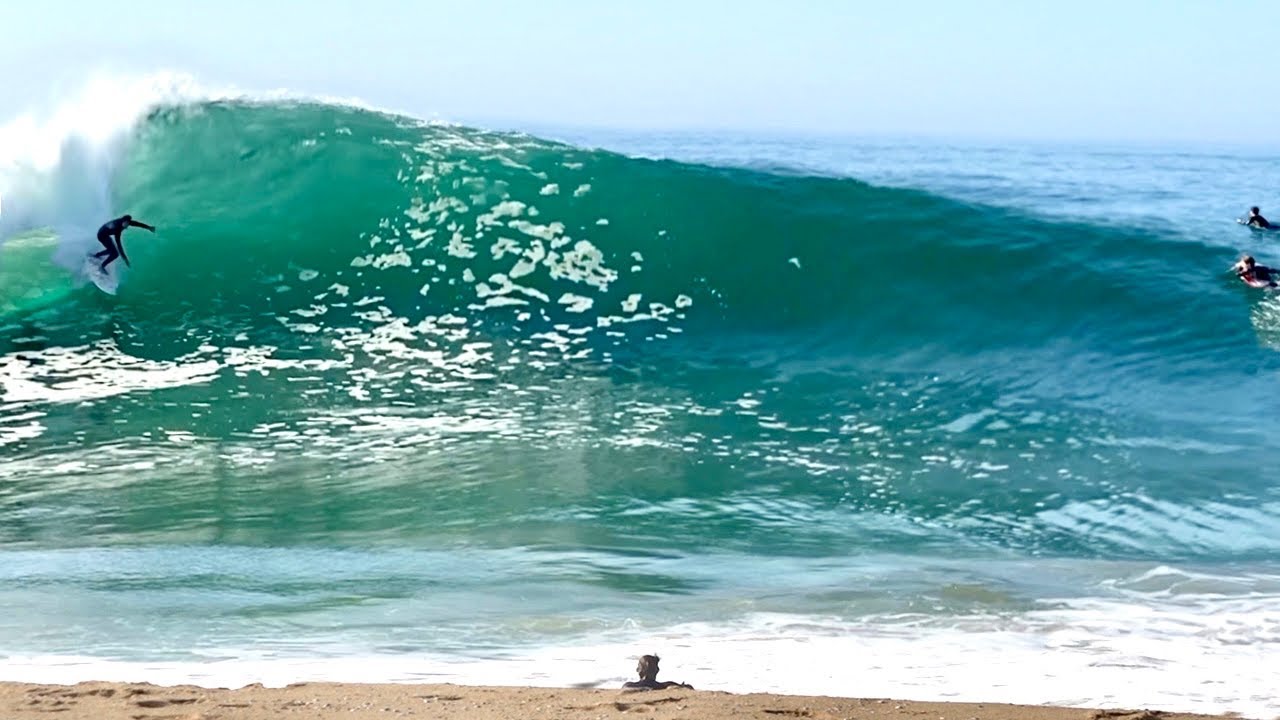 Surfers charge The Wedge on big High Tide !!! - RAW FOOTAGE - YouTube