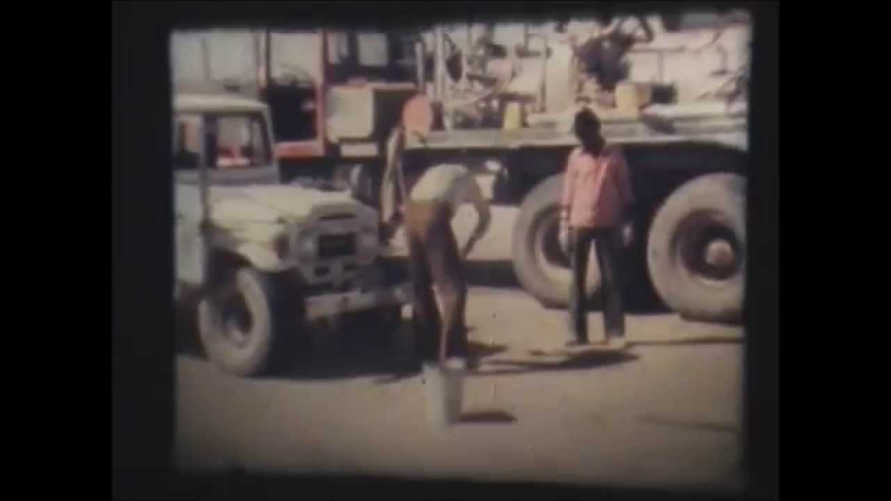 Seismic Crew: Geosource Crew Ray 5 in Oman 1981 (Old CINE Film) - YouTube