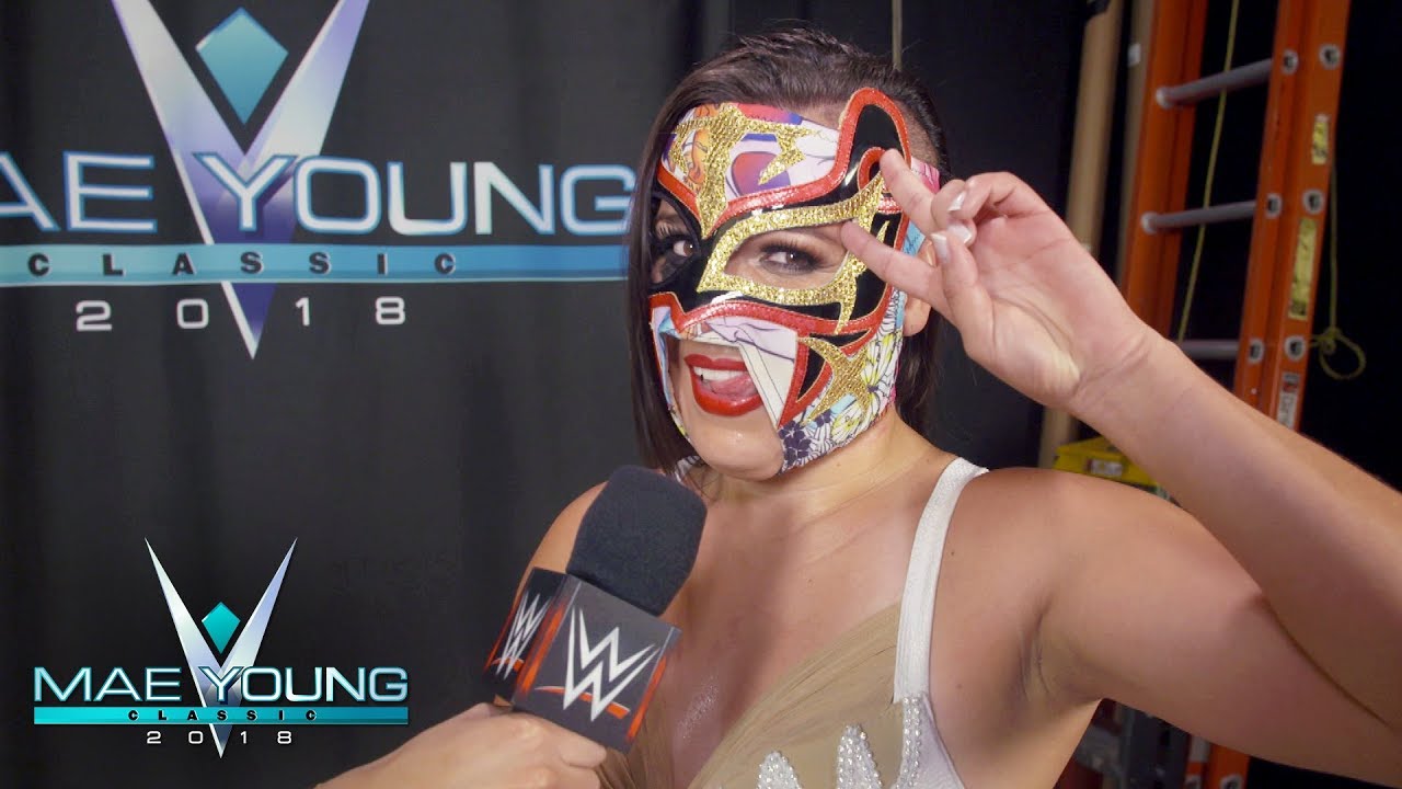 Zeuxis celebrates her huge win over Aerial Monroe in the First Round ...