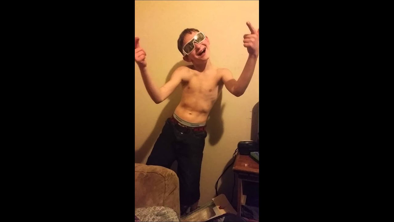 Andrew nelligan brother rapping - YouTube