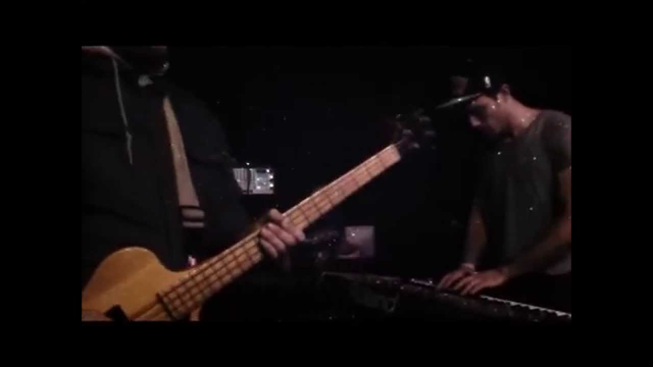 MEGA MAN live: MM3 Boss Select, Top Man, Wind Man - YouTube