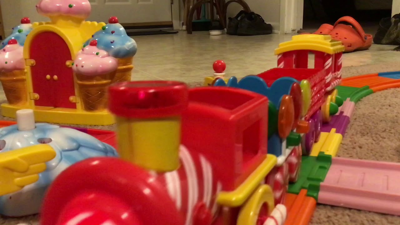 Toy State- Candy Land RC Train Set- Sing Along To The Candy Song! - YouTube