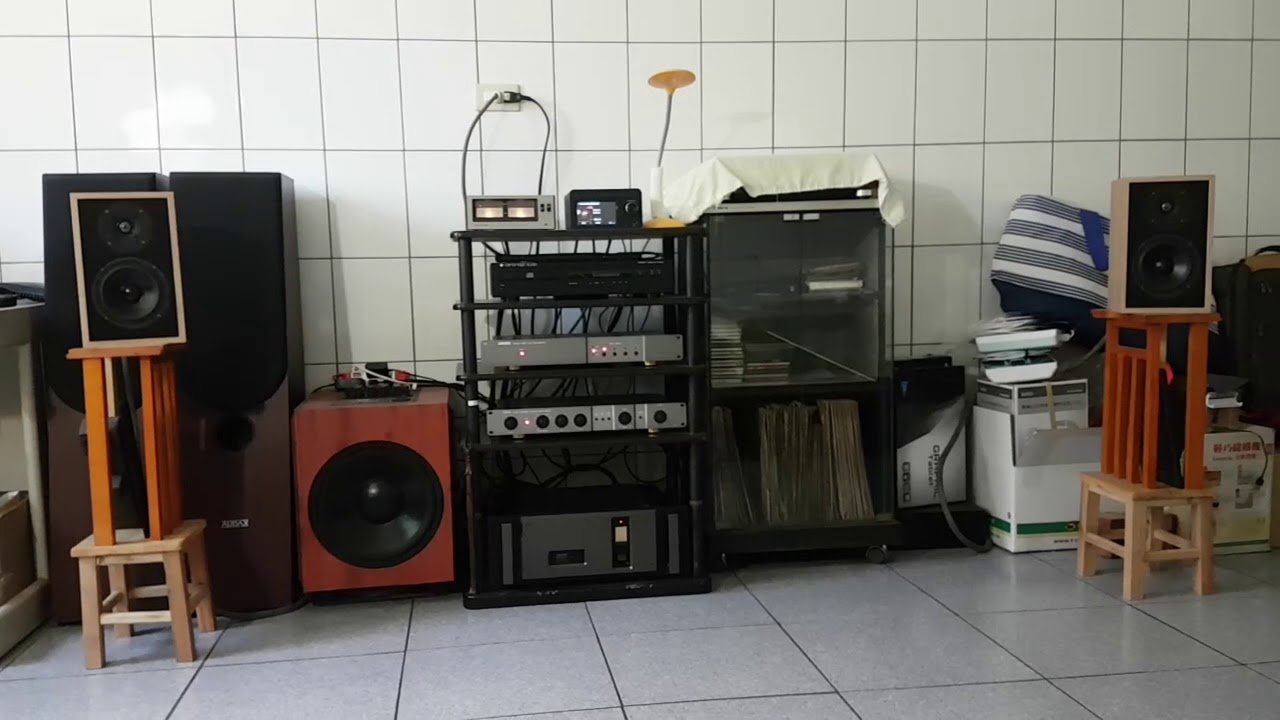 USHER R1.2S／JM3/5a playing - Sleep Away - YouTube
