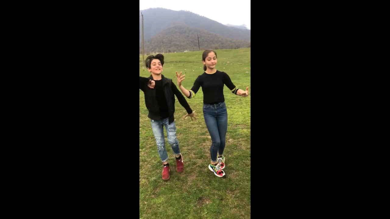 GEORGIAN KIDS DANCING ON PAKISTANI MUSIC - YouTube