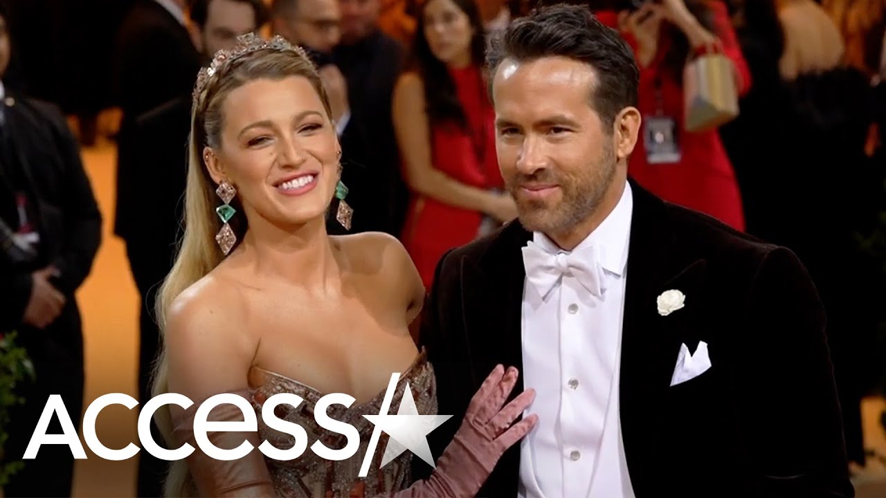 Blake Lively & Ryan Reynolds' Cute Date Night At 'Matilda' - YouTube