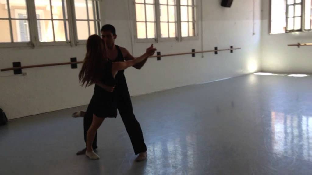 In the middle (en creación) Ceci Segovia y Carlos Bonilla - YouTube