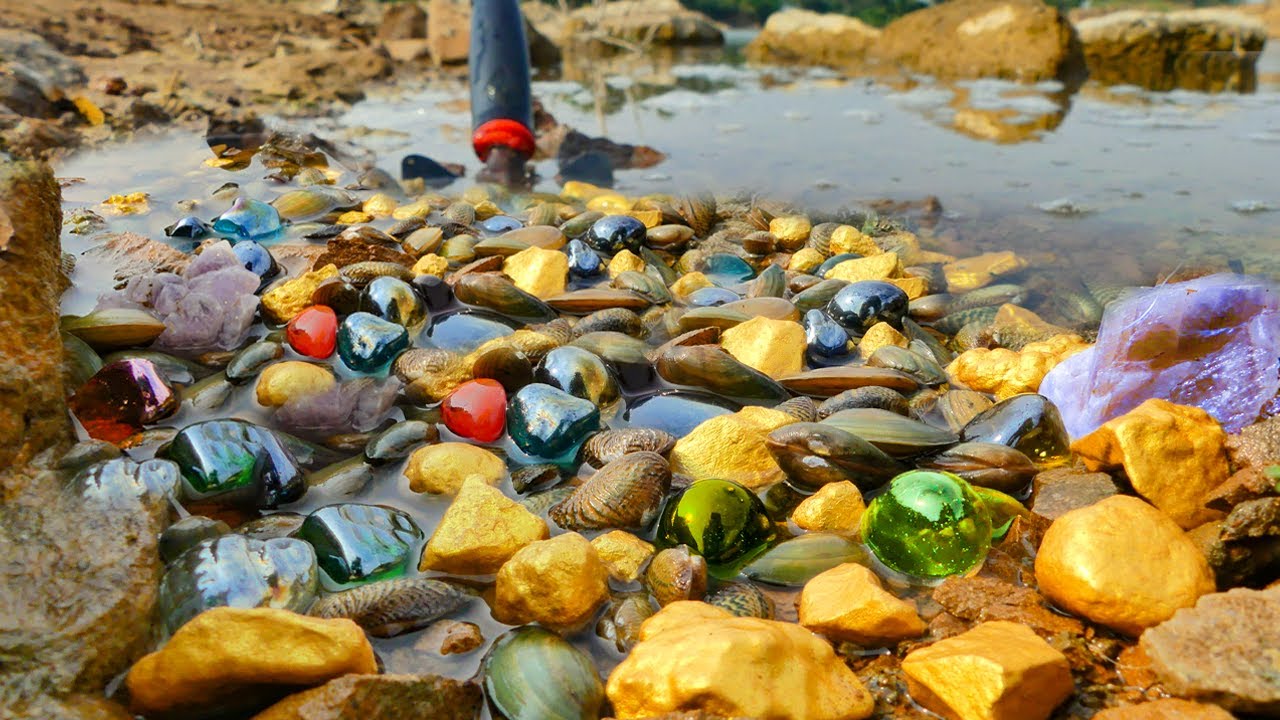 wow best value treasure gold I found near Riverside of mountain ...