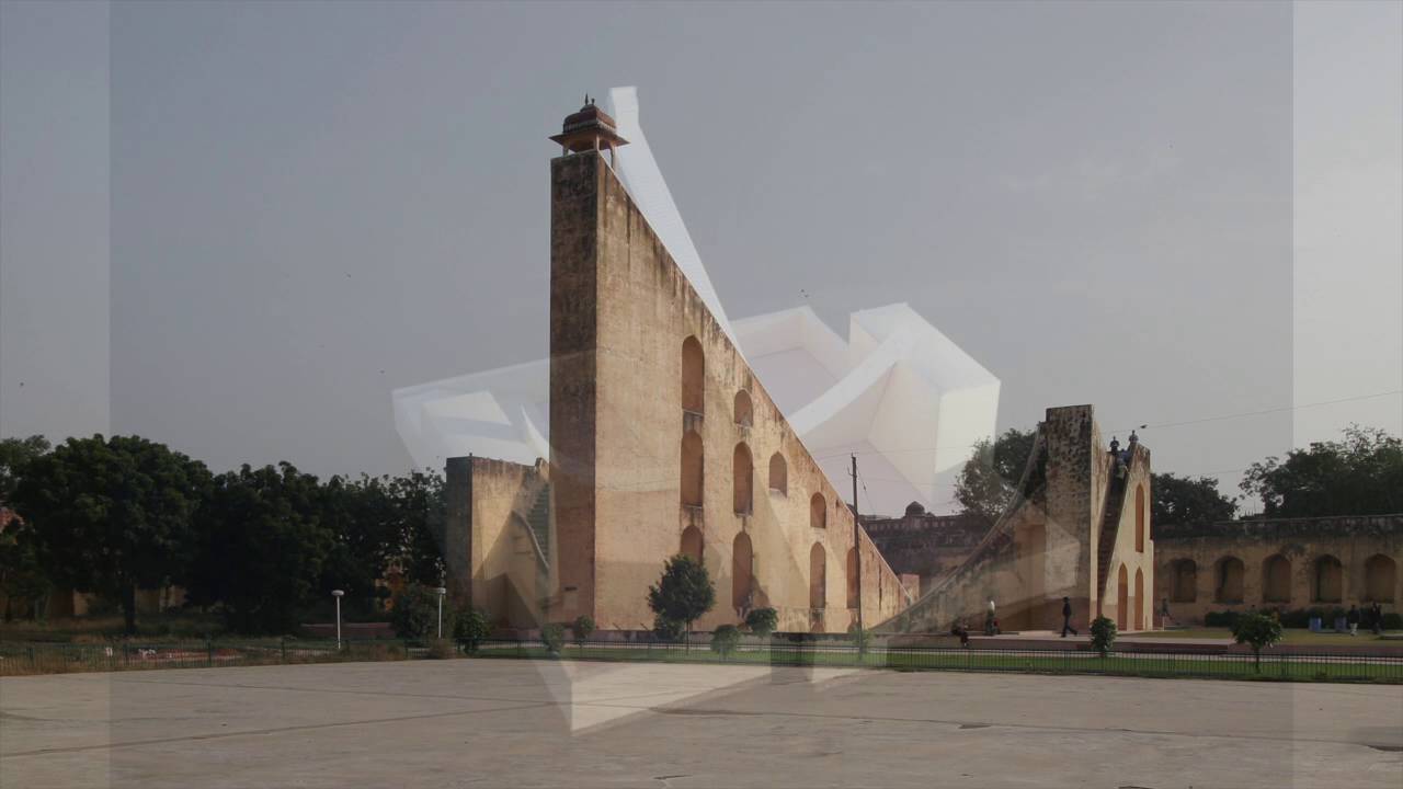 World's Largest Sundial - YouTube