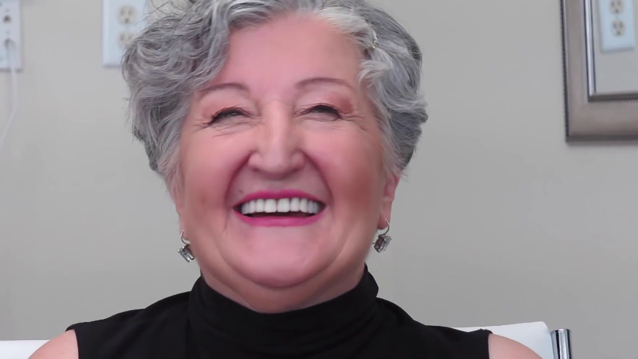 Makeup tutorial over 70! 💄 - YouTube