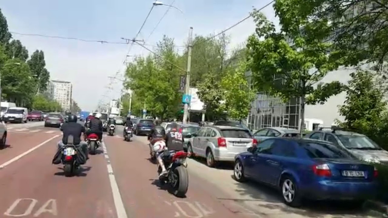 In memoria lui Mihai Constantinescu (EMC Moto) Asfalt uscat in ceruri ...