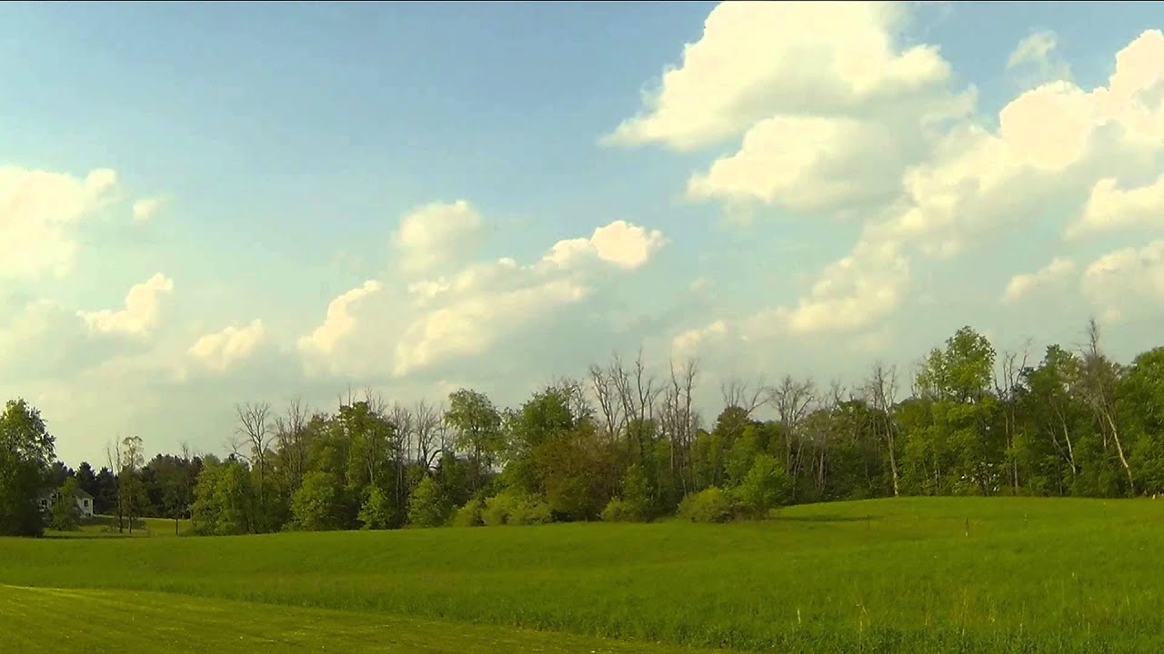 Larry flying his 6HV - YouTube