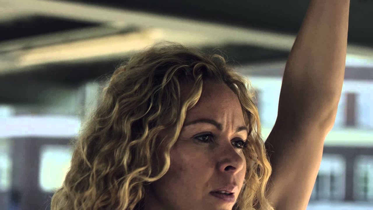 Live um 20:00 Uhr: Barre Strength by Nike Mastertrainer Alex Hipwell ...