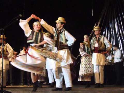 SOROCUL Nr.XIX '' SOROCUL DE LA COMLOSUL MIC '' Romanian Folk Dance ...
