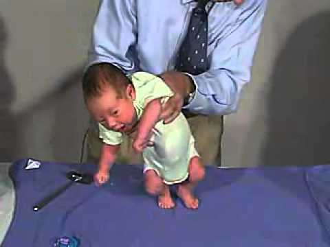21/23. Clinical Pediatrics: Stepping Reflex - YouTube
