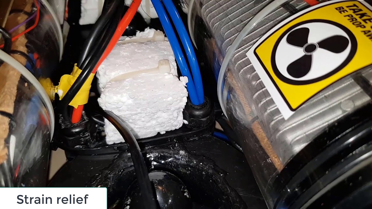 UMC MATE ROV 2019 EXPLORER class video demonstration. - YouTube