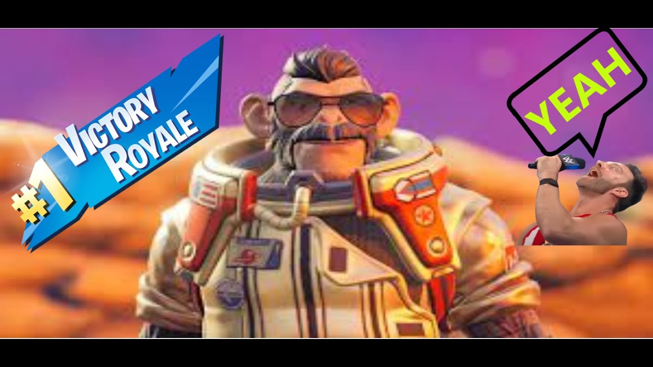 GETTING A VICTORY ROYALE AS A SPACE CHIMP!!! - YouTube