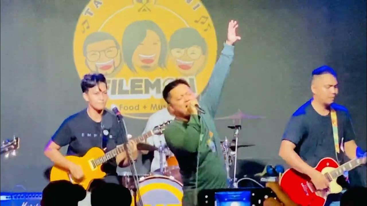 Emping - Chinita (Live at Tambayan Ni Filemon/12-28-23) - YouTube
