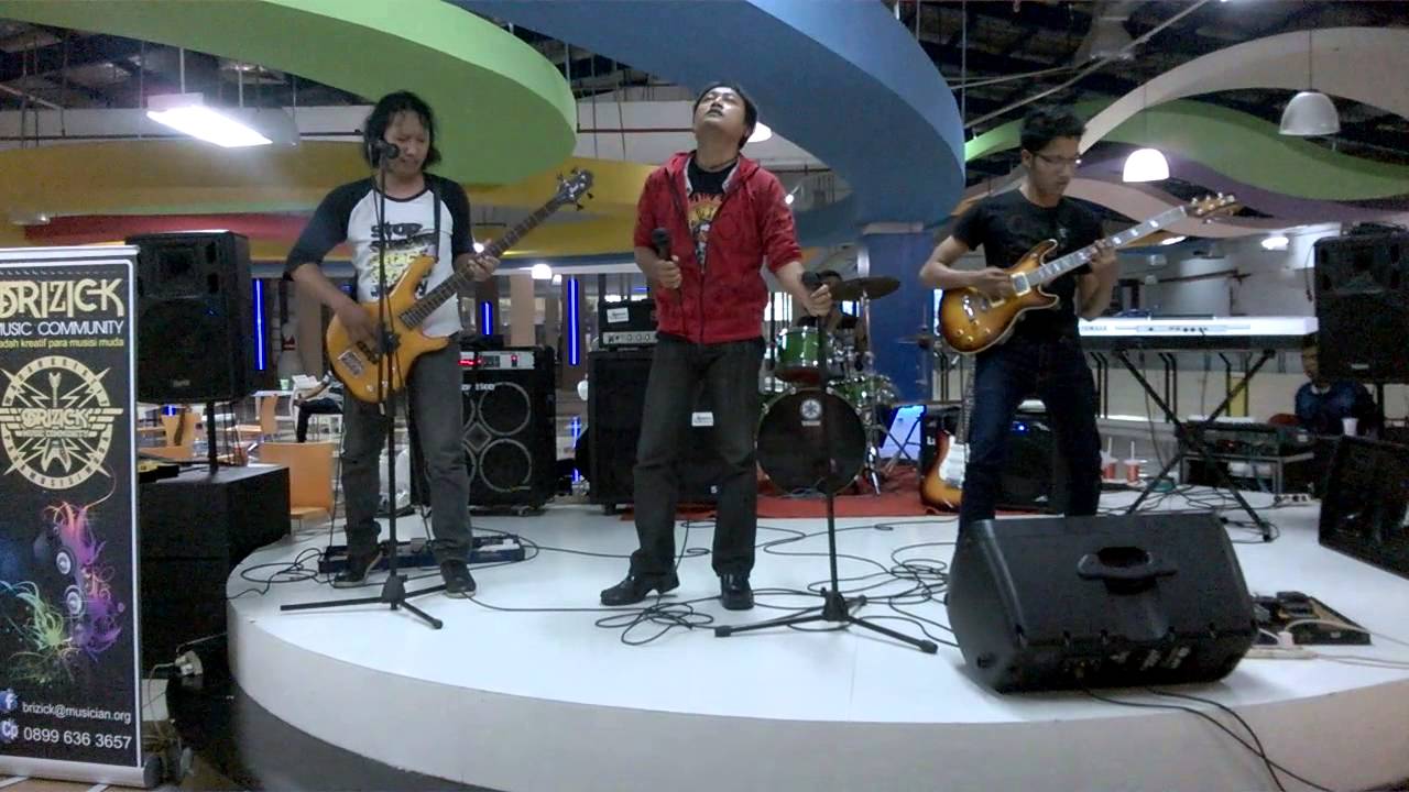 Stranger band (first formation) - YouTube