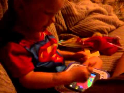 Kaydin learning to use his innotab 2