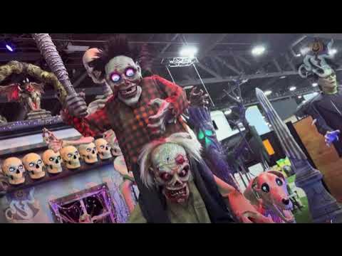 Home Depot 2025 Stacked Zombies Animatronic IN ACTION - YouTube