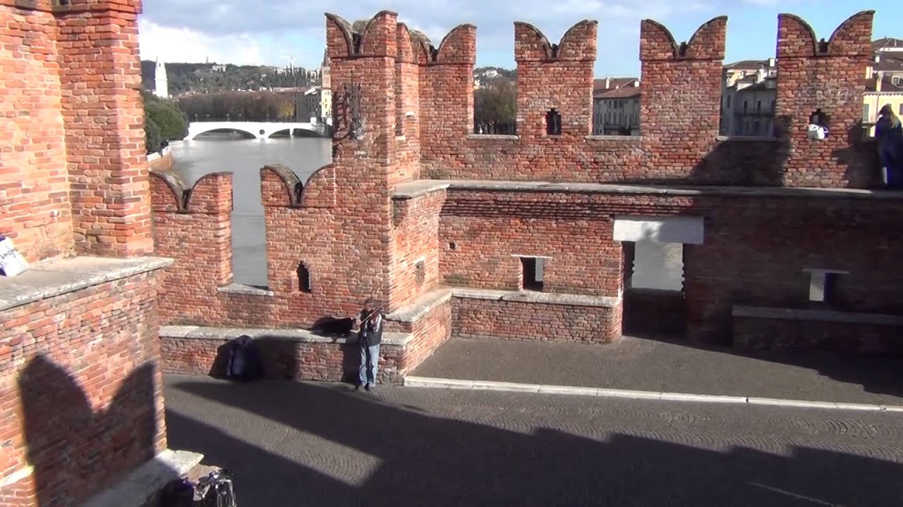 Castelvecchio - Castel Vecchio - Verona - YouTube