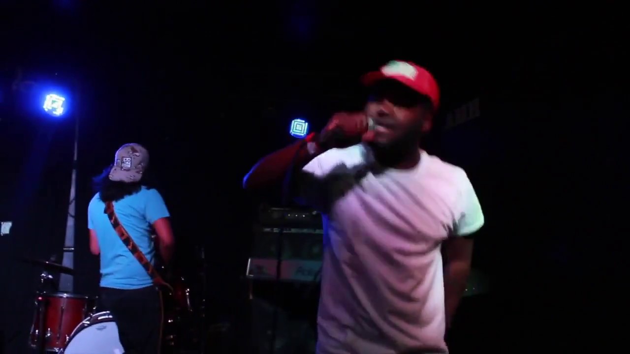 Twizzi & Live Band - YouTube