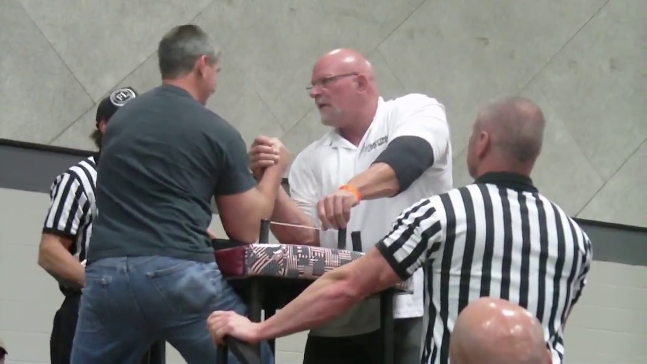 Kentucky Muscle 2011 arm wrestling-Richard Lupkes - YouTube
