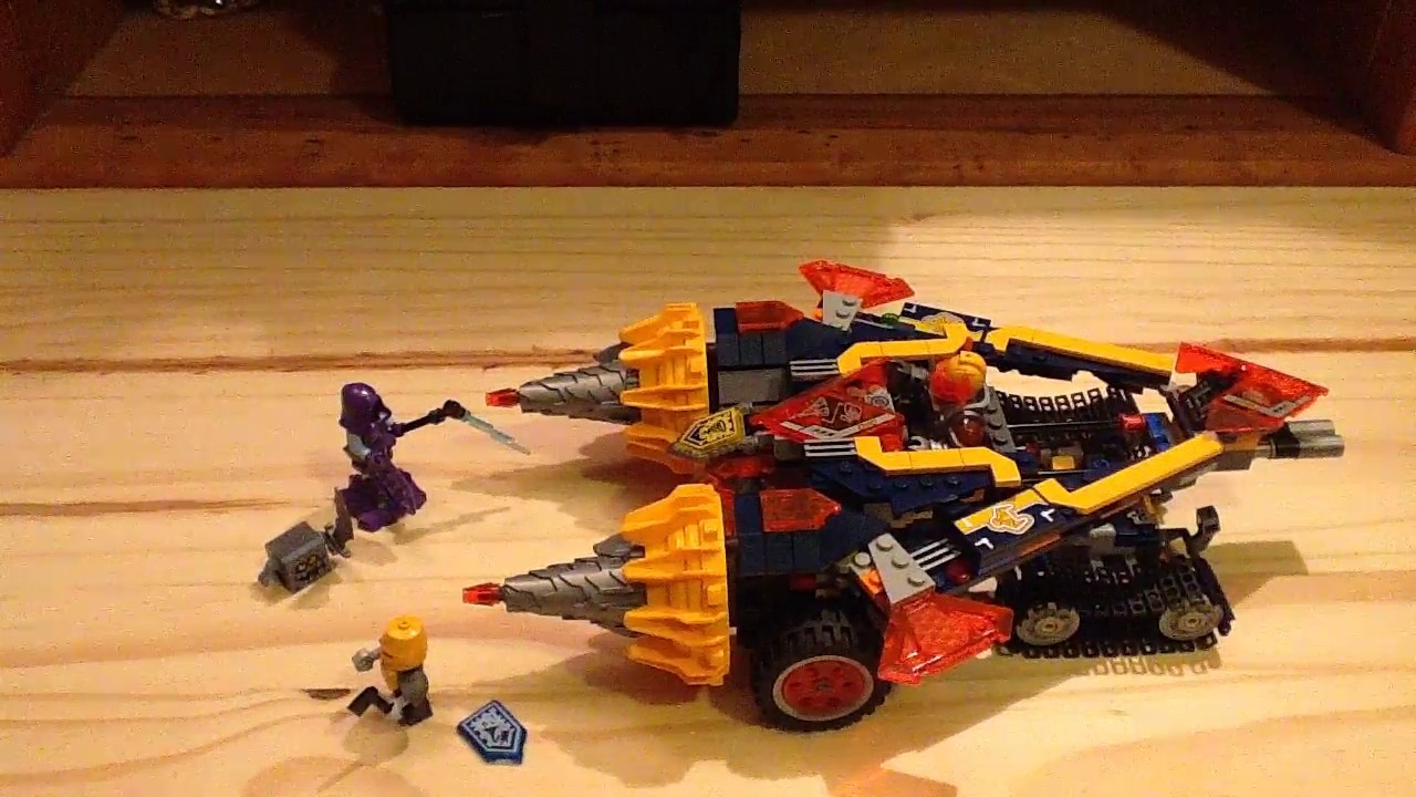 Lego 2017 Nexo Knights Axl's Rumble Maker 70354 Set Review - YouTube