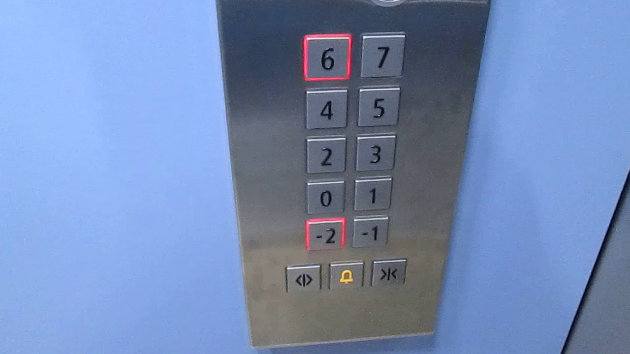 Lift Schindler @ building "Centro Pestalozzi", Via Cattori 4, Locarno ...