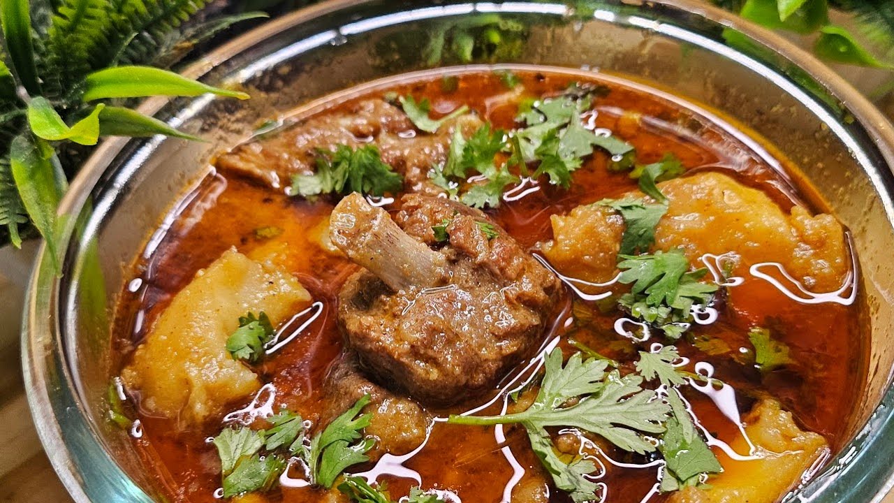 AALOO GOSHT | SIMPLE AALOO GOSHT | CURRY SAALAN | MUTTON CURRY | POTATO ...