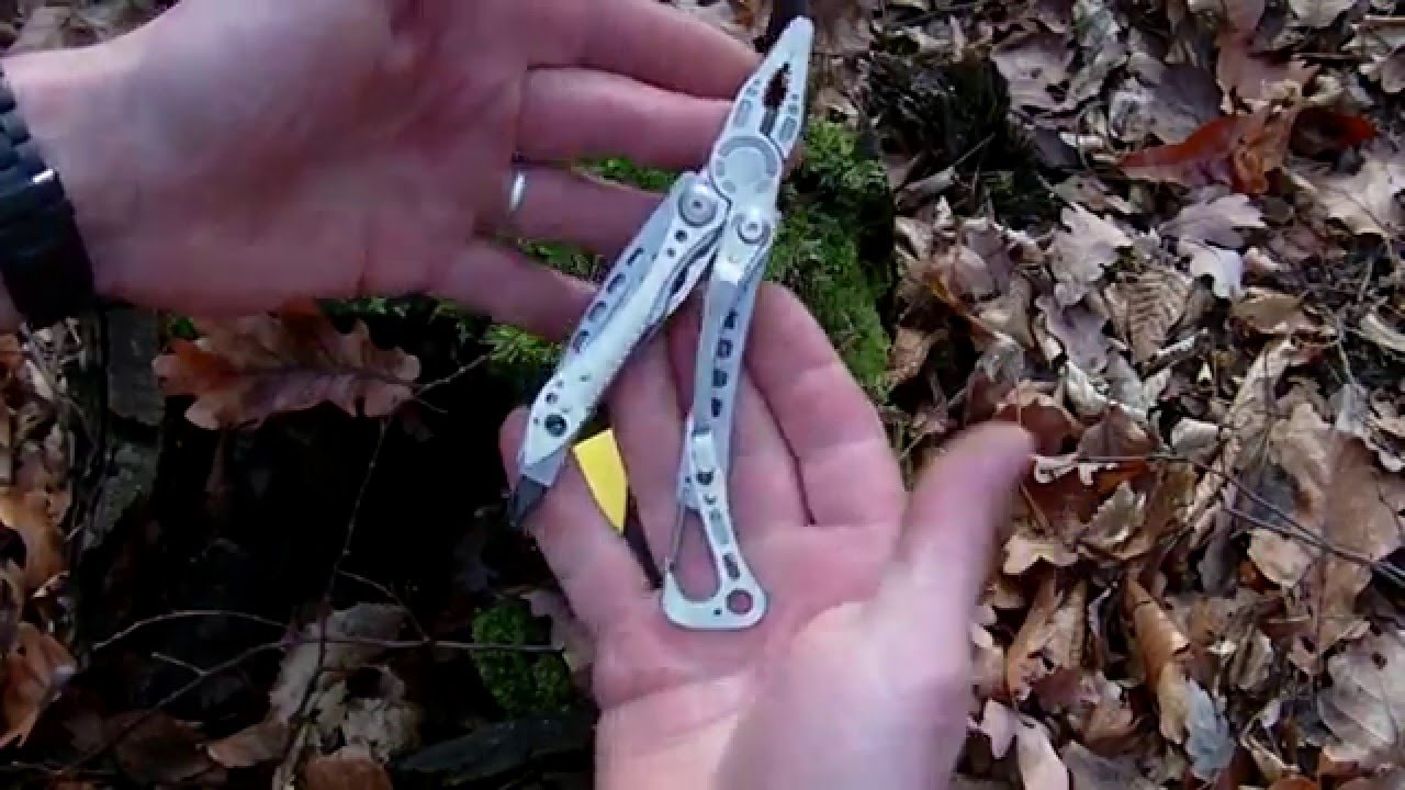 Leatherman Skeletool - YouTube