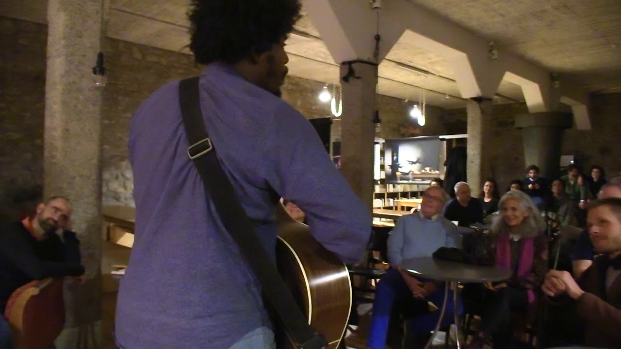 La canción del verano 2019, jajaja. Roly Berrio. - YouTube