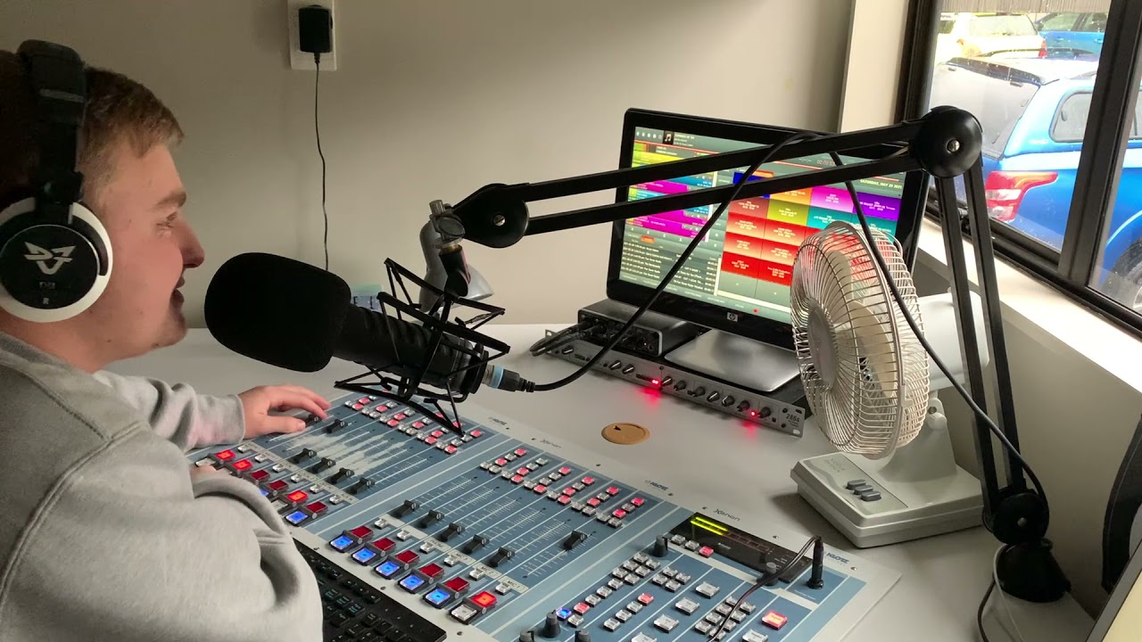 Jack Girling FUN TOWER RADIO - Video Aircheck May 2021 - YouTube