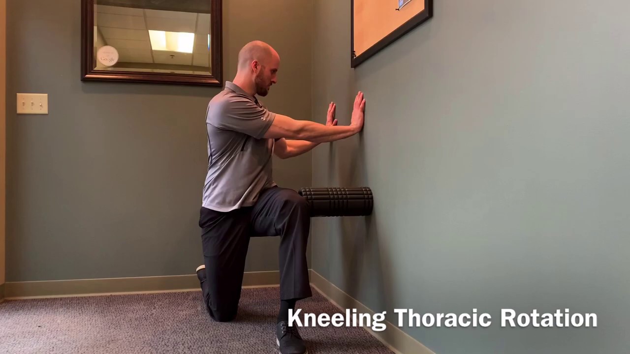 Half Kneeling Thoracic Rotation - YouTube