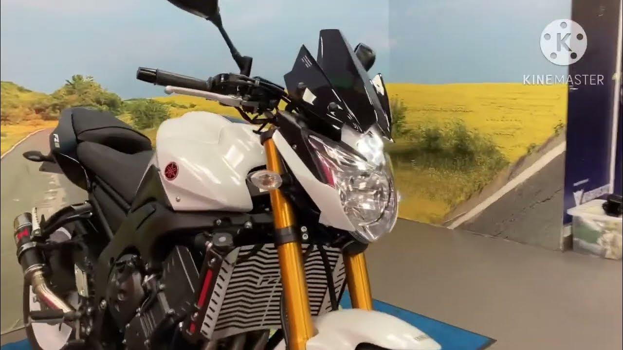 Yamaha FZ8 White 2014 - YouTube