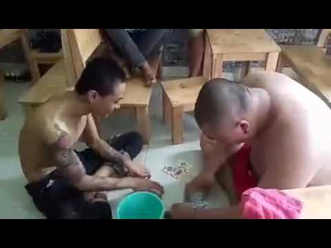 Jilat ketiak 😂😂