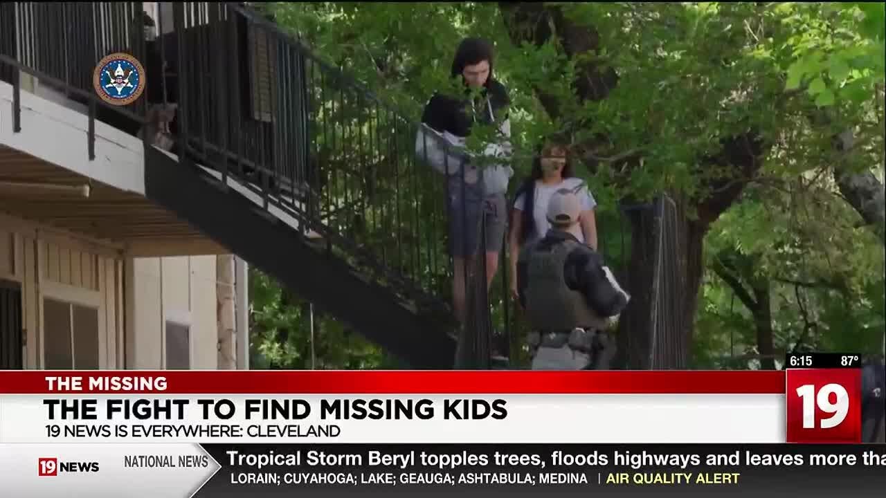 19 Investigates "The Missing": The fight to find missing kids - YouTube