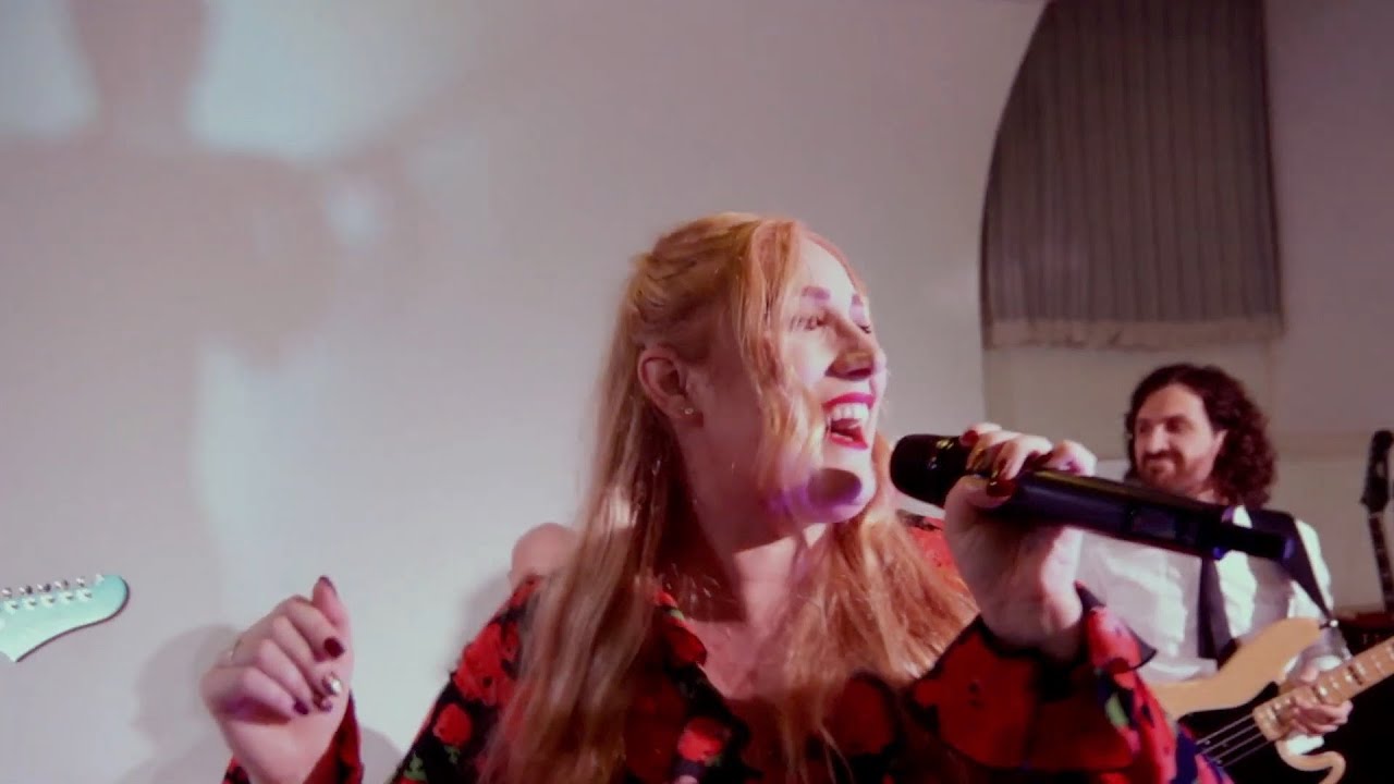 Crimson Groove | Party band | Devon - YouTube