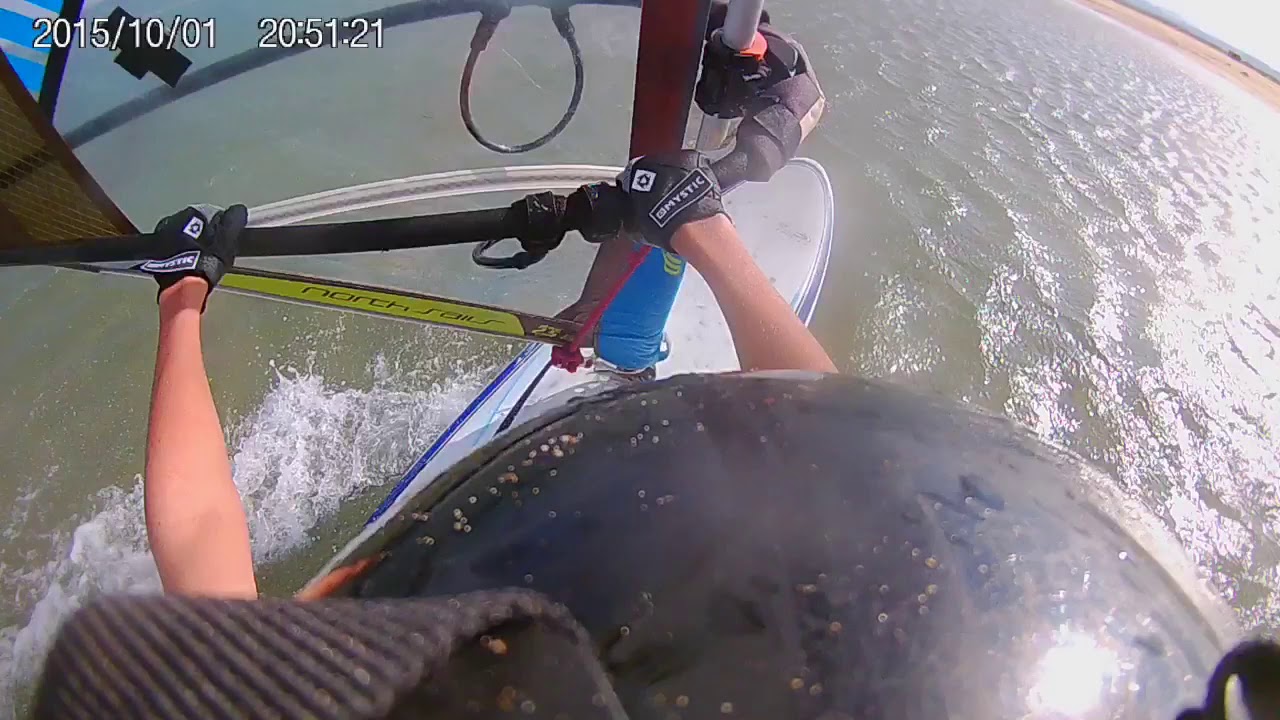 Ma première vidéo WINDSURF!!! - YouTube