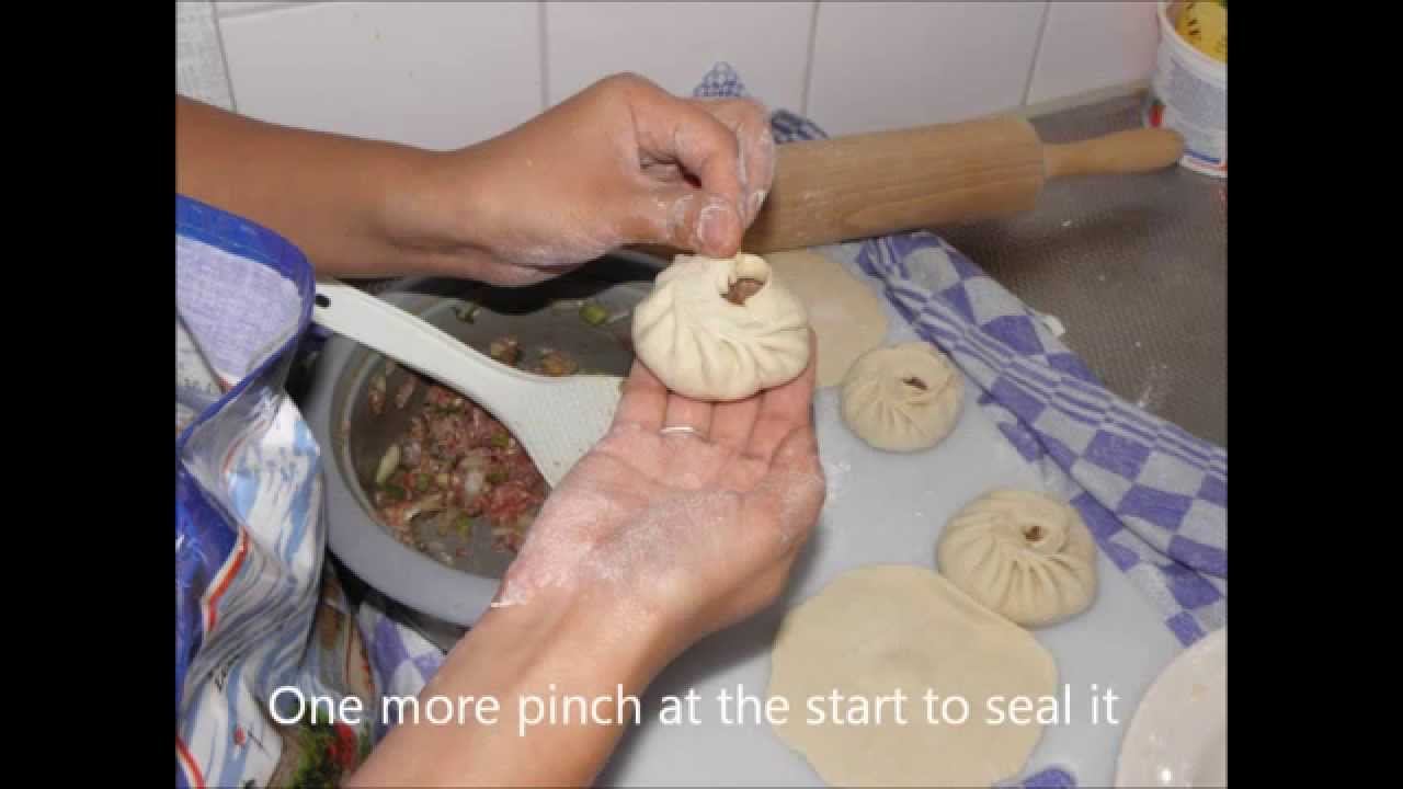 Making Buuz. - YouTube