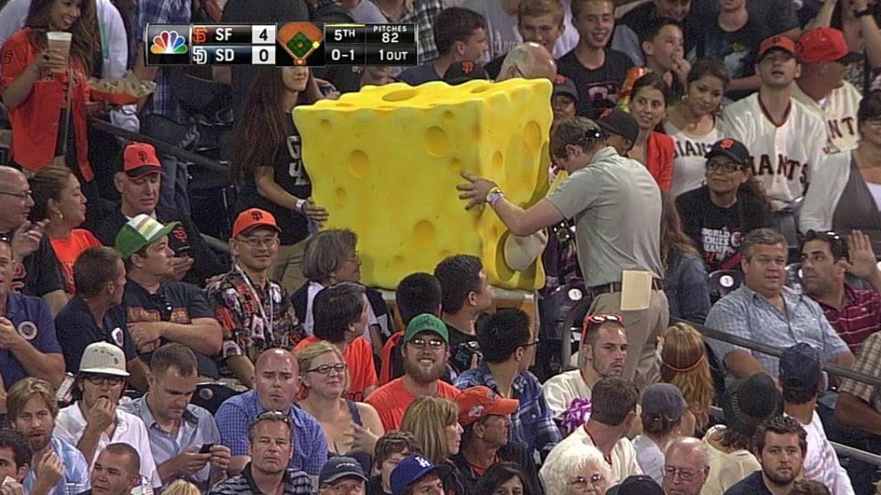 Spongebob wanders the stands at Petco Park - YouTube