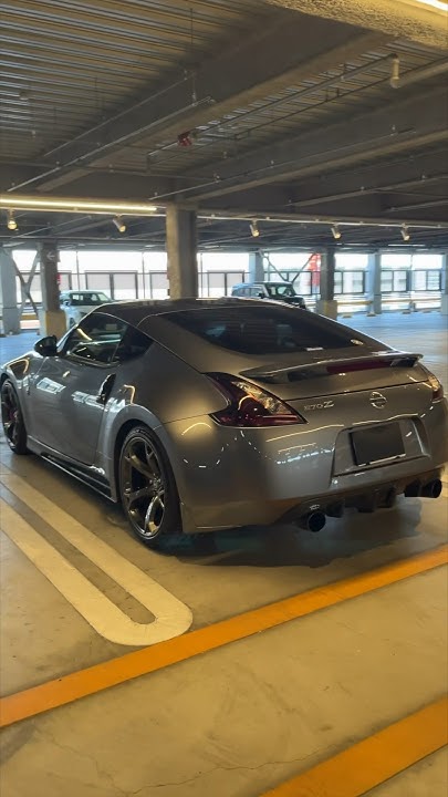 日産 フェアレディZ Z34 - YouTube