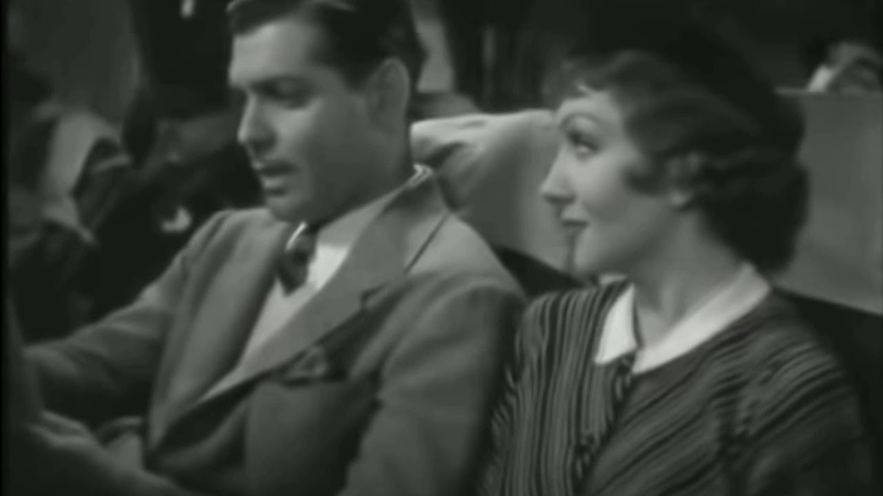 The best Hollywood movie scene ♥️😍 It happened one night - YouTube