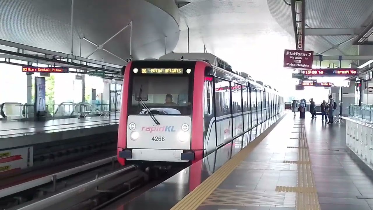 LRT Sri Petaling Line - CSR Zhuzhou "AMY" Arriving Puchong Prima Set 26 ...