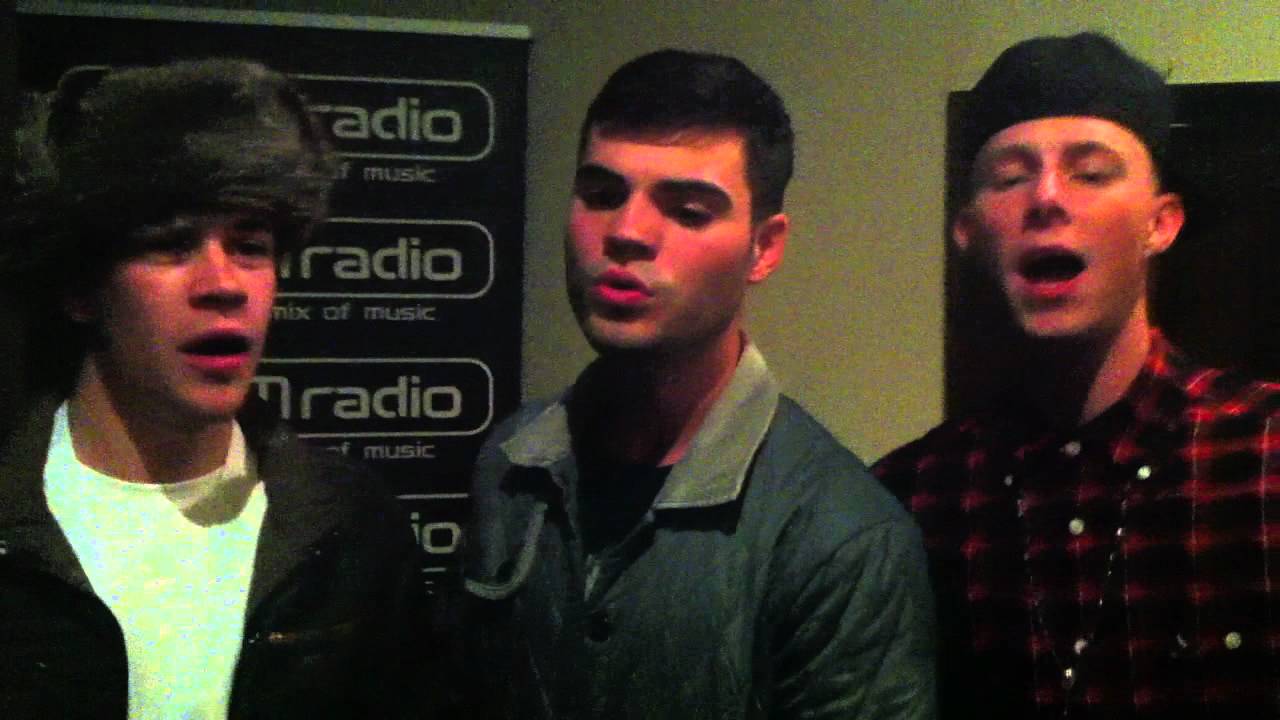 The Mend singing bottom to the top for us - YouTube