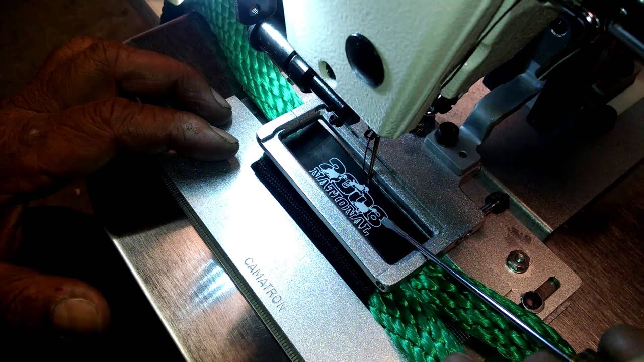 LARGE BOX AND CROSS TACK WITH ADJUSTABLE CLAMP TO SEW 2ND OPERATION ...