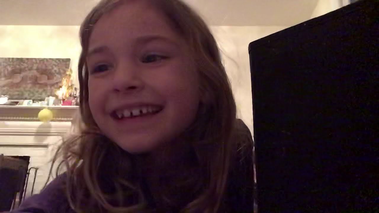 Freya’s showing her awesome SLIME - YouTube