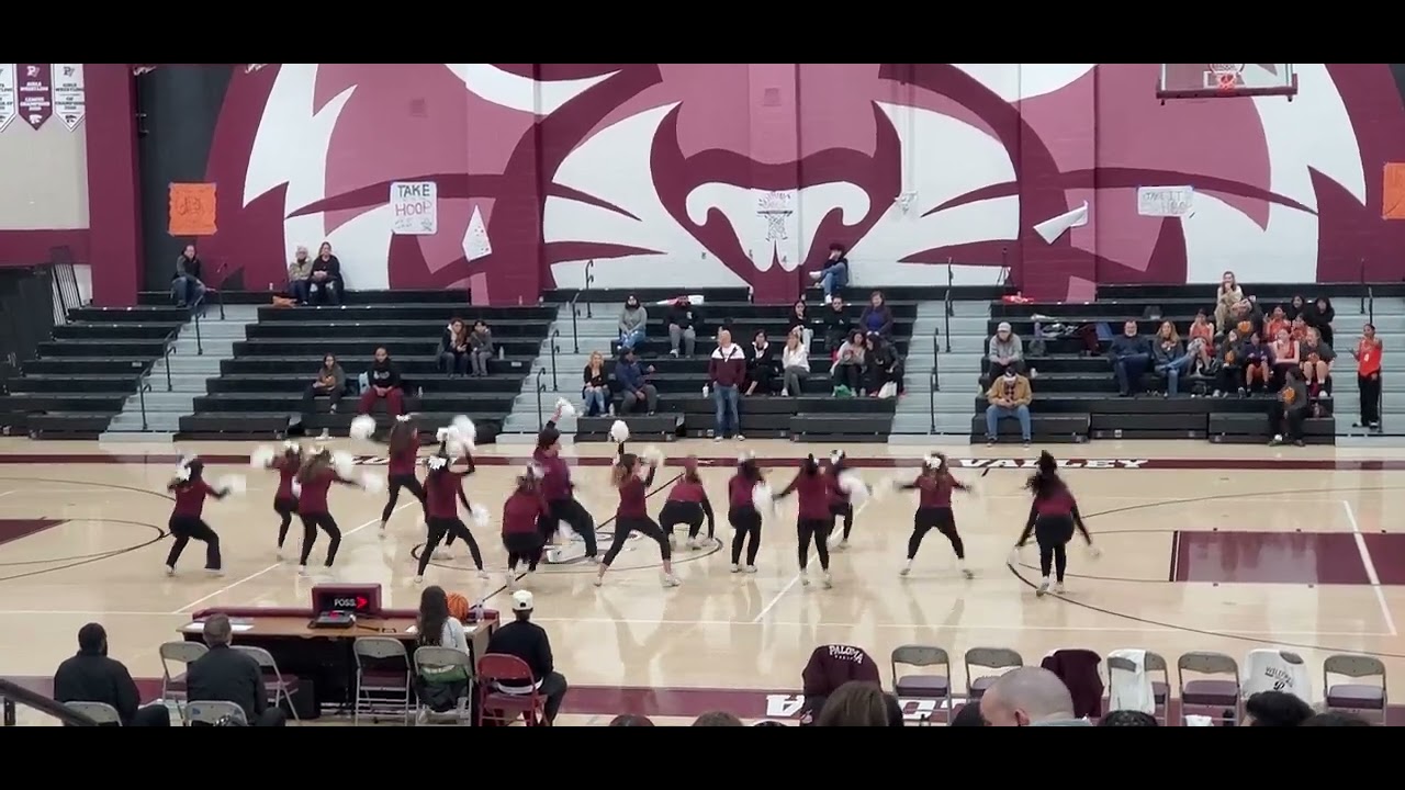 Paloma Valley HS Cheerleaders Tribute to Aniyah Edwards 1.17.2023 - YouTube
